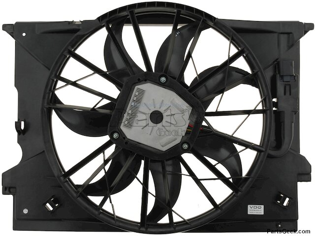 Mercedes E350 Radiator Fan - Cooling System - Replacement Action Crash ...