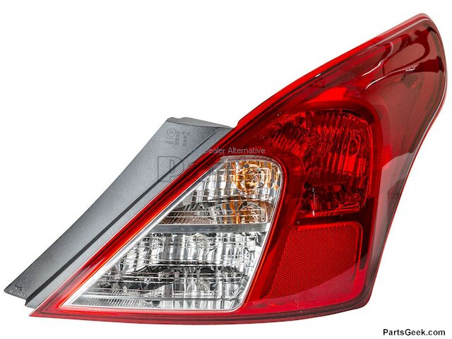 15 2015 Nissan Versa Tail Light Assembly - Body Electrical - Action ...
