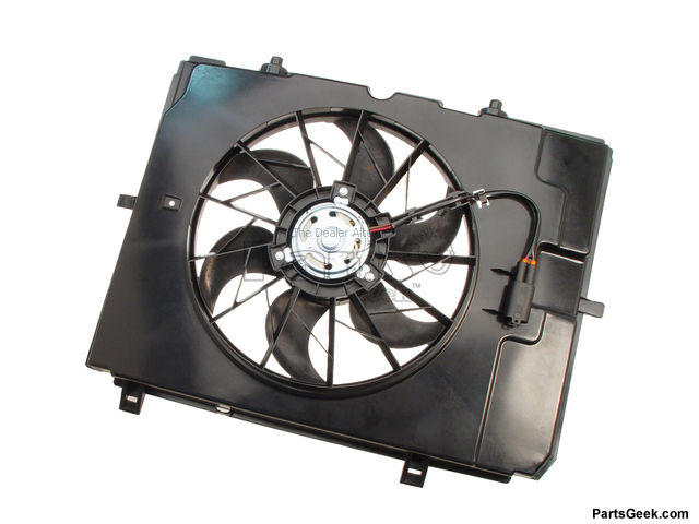 Mercedes E320 Radiator Fan - Cooling System - Replacement Action Crash ...