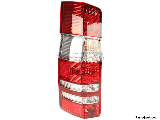 16 2016 Mercedes Sprinter 2500 Tail Light Assembly - Body Electrical ...